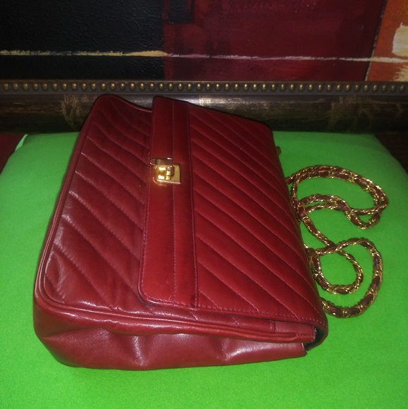 Morris Moskowitz | Bags | Morris Moskowitz Vintage Chevron Shoulder Bag ...